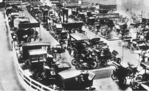 1st U.S. Auto Show Opened in New York City 115 Years Ago - New England ...
